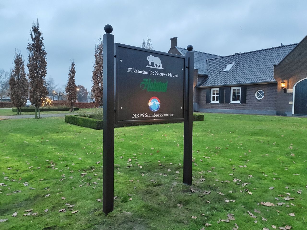 Reclamebord in Lunteren project – Welmo Metaalbewerking